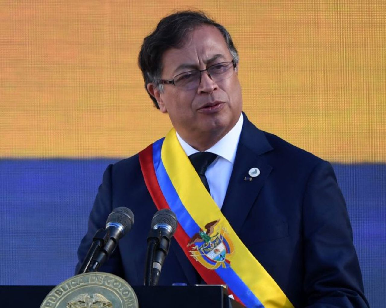 La posesión presidencial de Gustavo Petro no se salvó de los memes ...