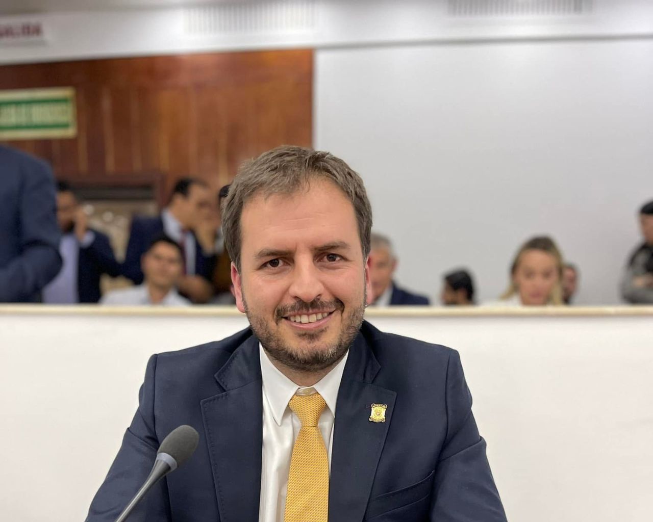 Andrés Forero asegura que la Supersalud intervendrá la EPS Sanitas ...