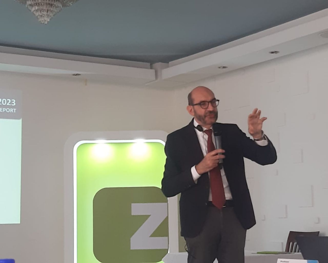 El Dr. Alberto Papi comparte un nuevo enfoque en la salud respiratoria ...