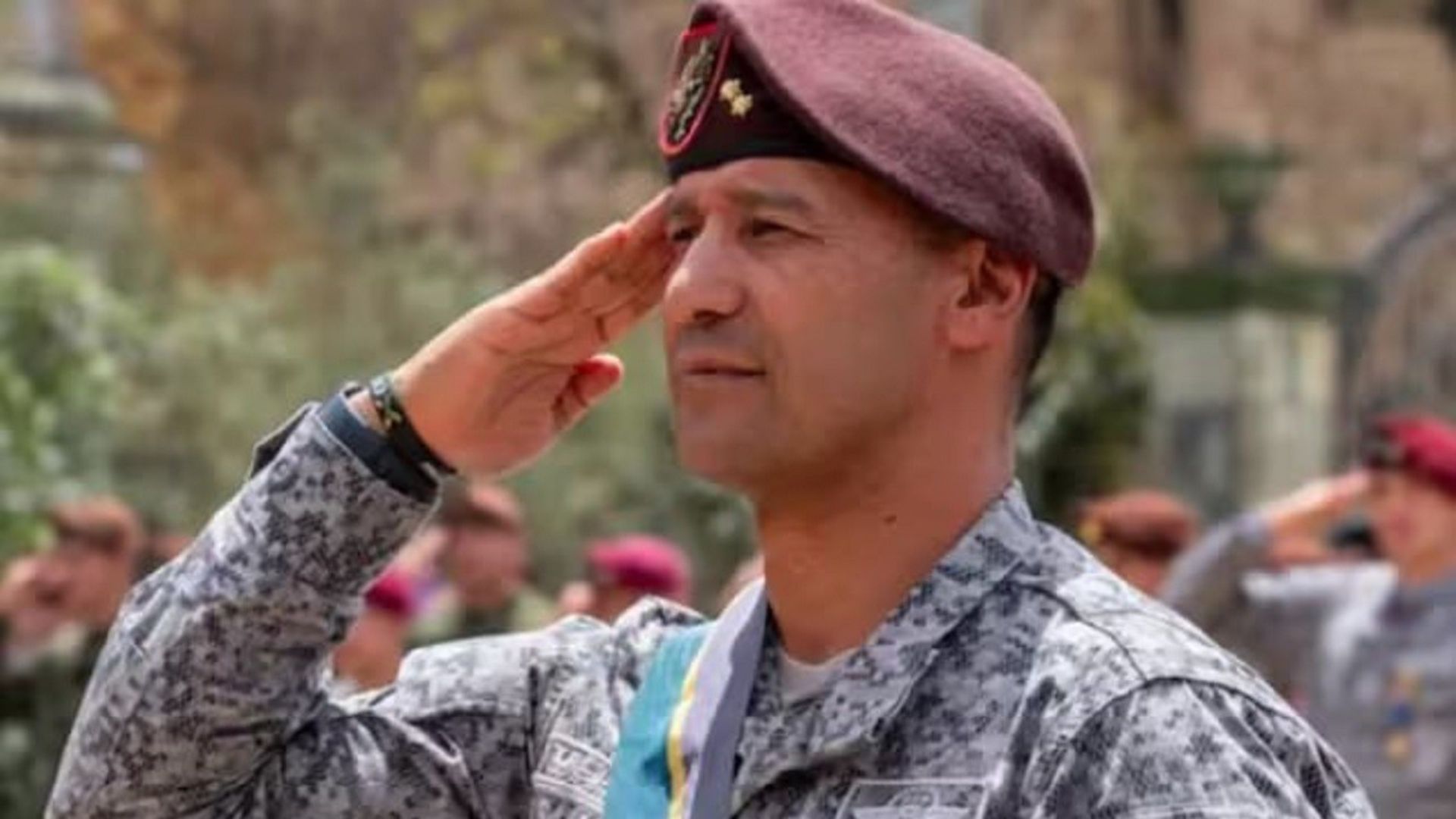 El nuevo ministro de Defensa renunciará a las filas militares ...