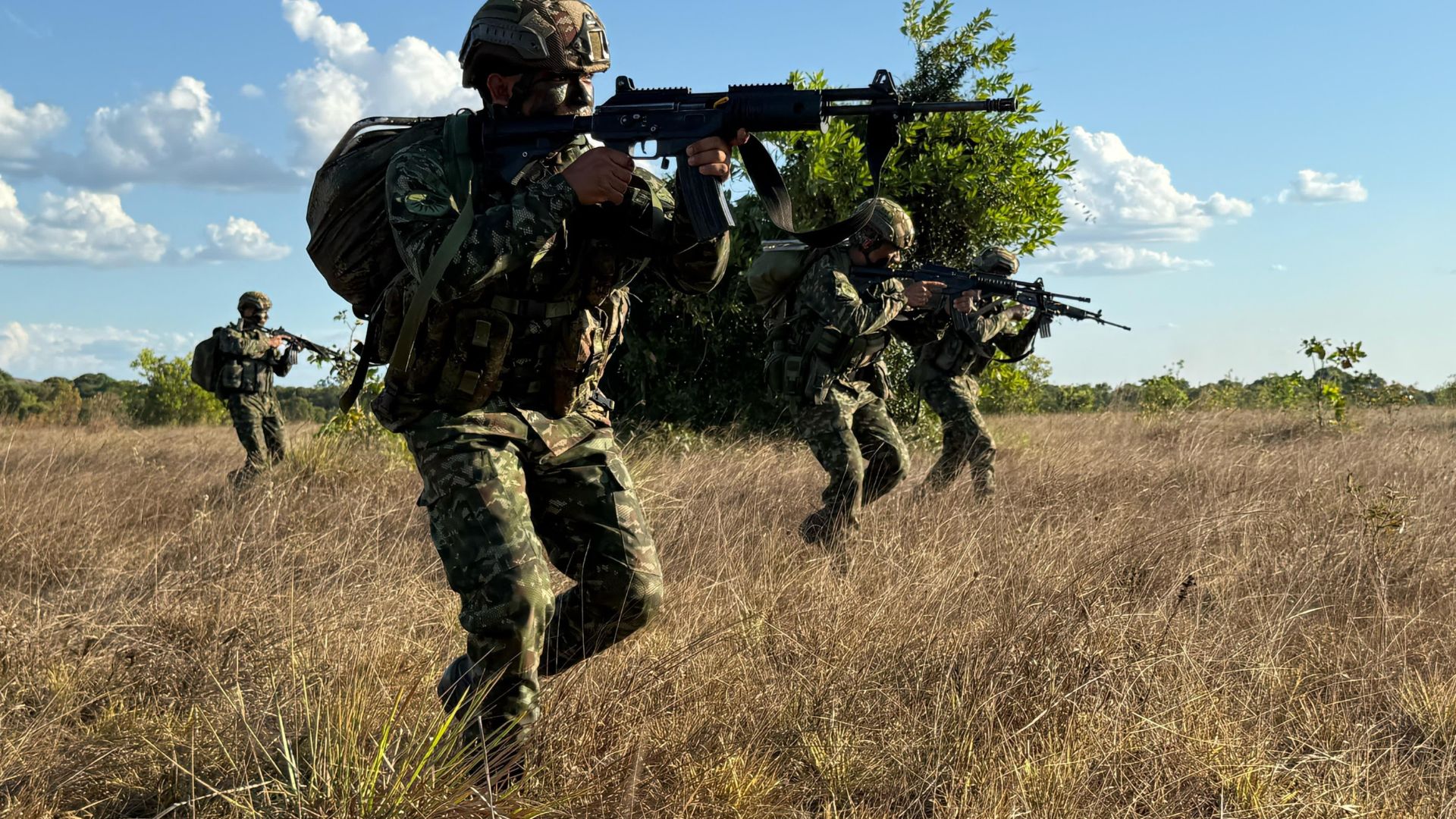En combates con la Segunda Marquetalia en el Meta cae alias Mayimbú ...