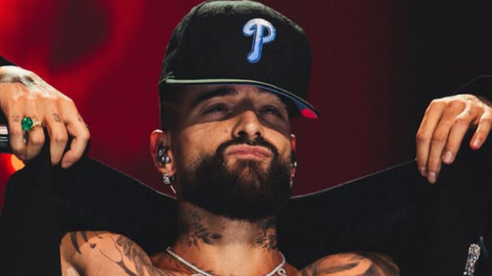 Maluma vuelve a romperla con su presentación en Medellín | Confidencial Noticias