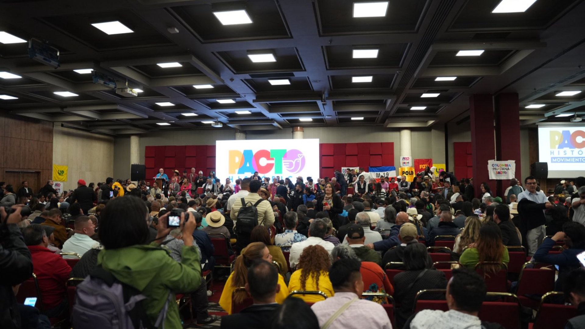 CNE fijaría límites y condiciones a la fusión del Pacto Histórico ...